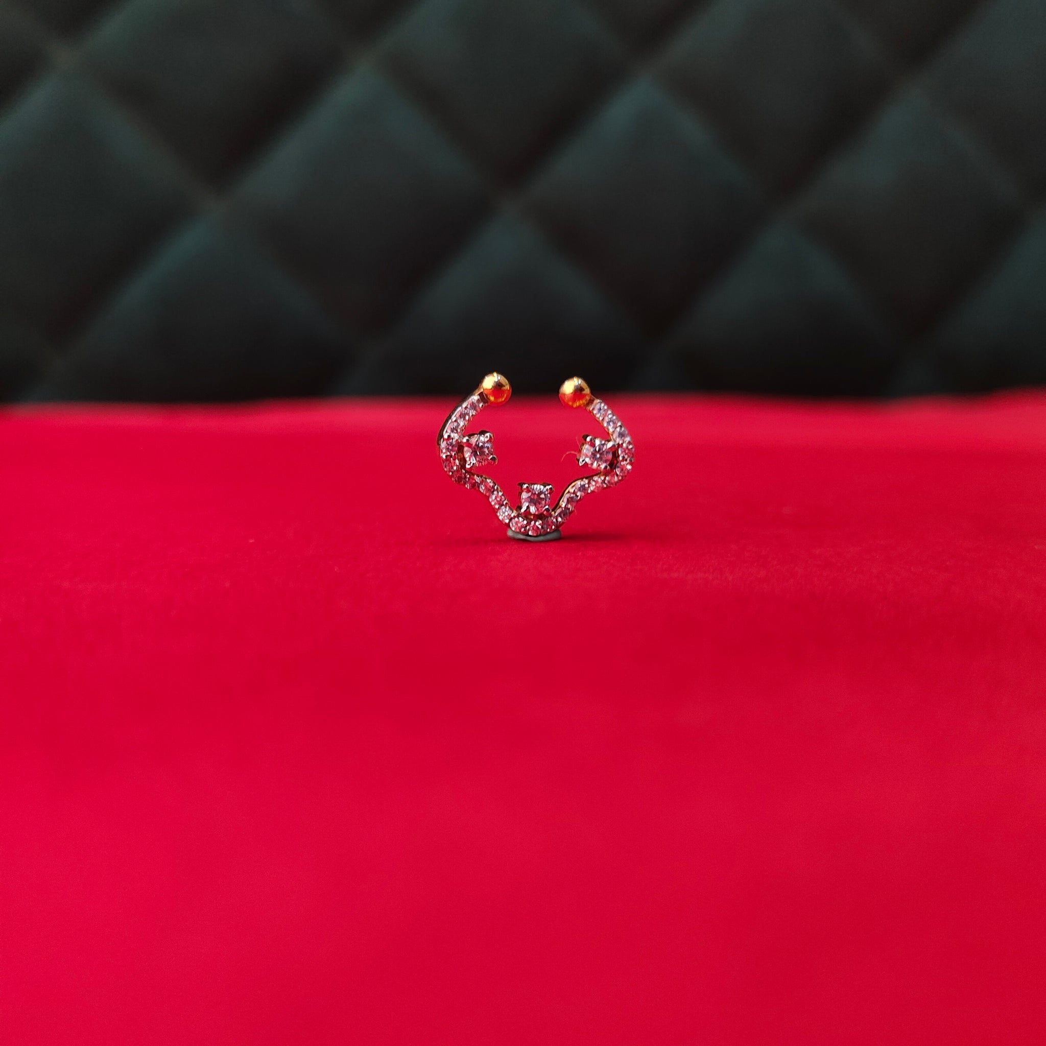 Theia Septum Pin -1057
